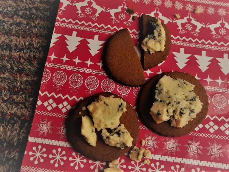 Ginger Thins for Blue Cheese | Fromage Homage